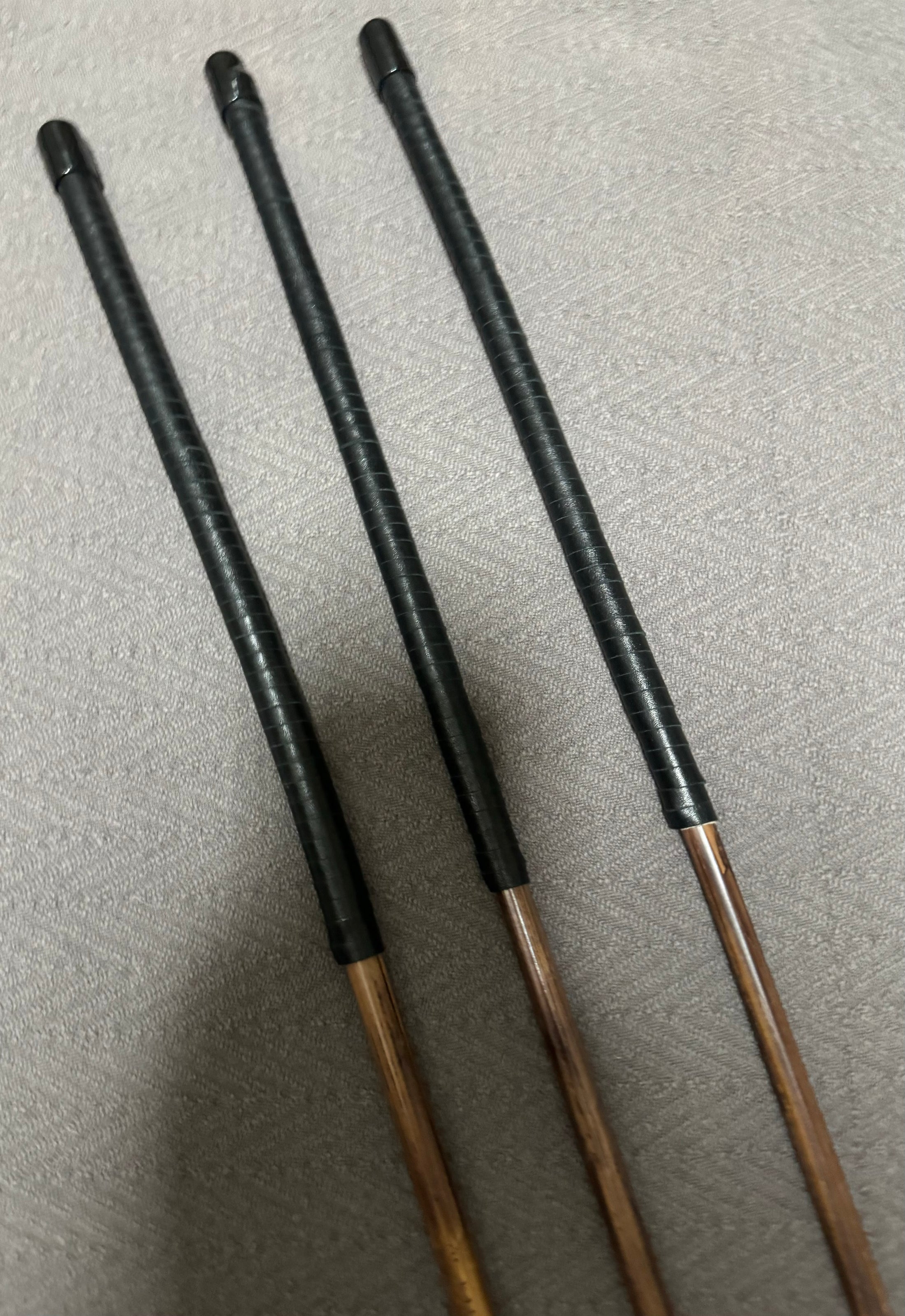 Set of 3 Knotless Smoked Dragon Canes 93 cms Black/ Red Hdls
