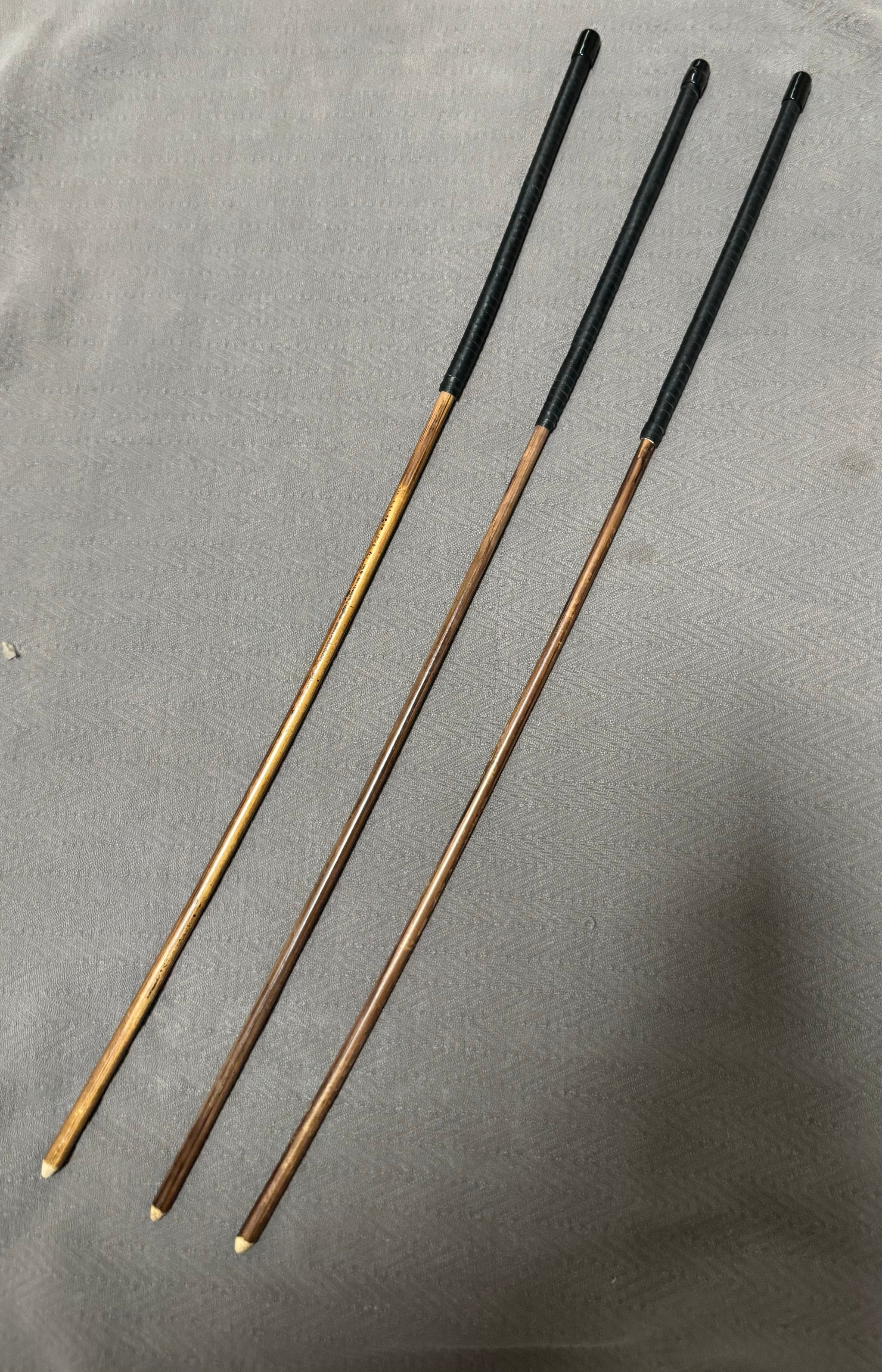 Set of 3 Knotless Smoked Dragon Canes 93 cms Black/ Red Hdls