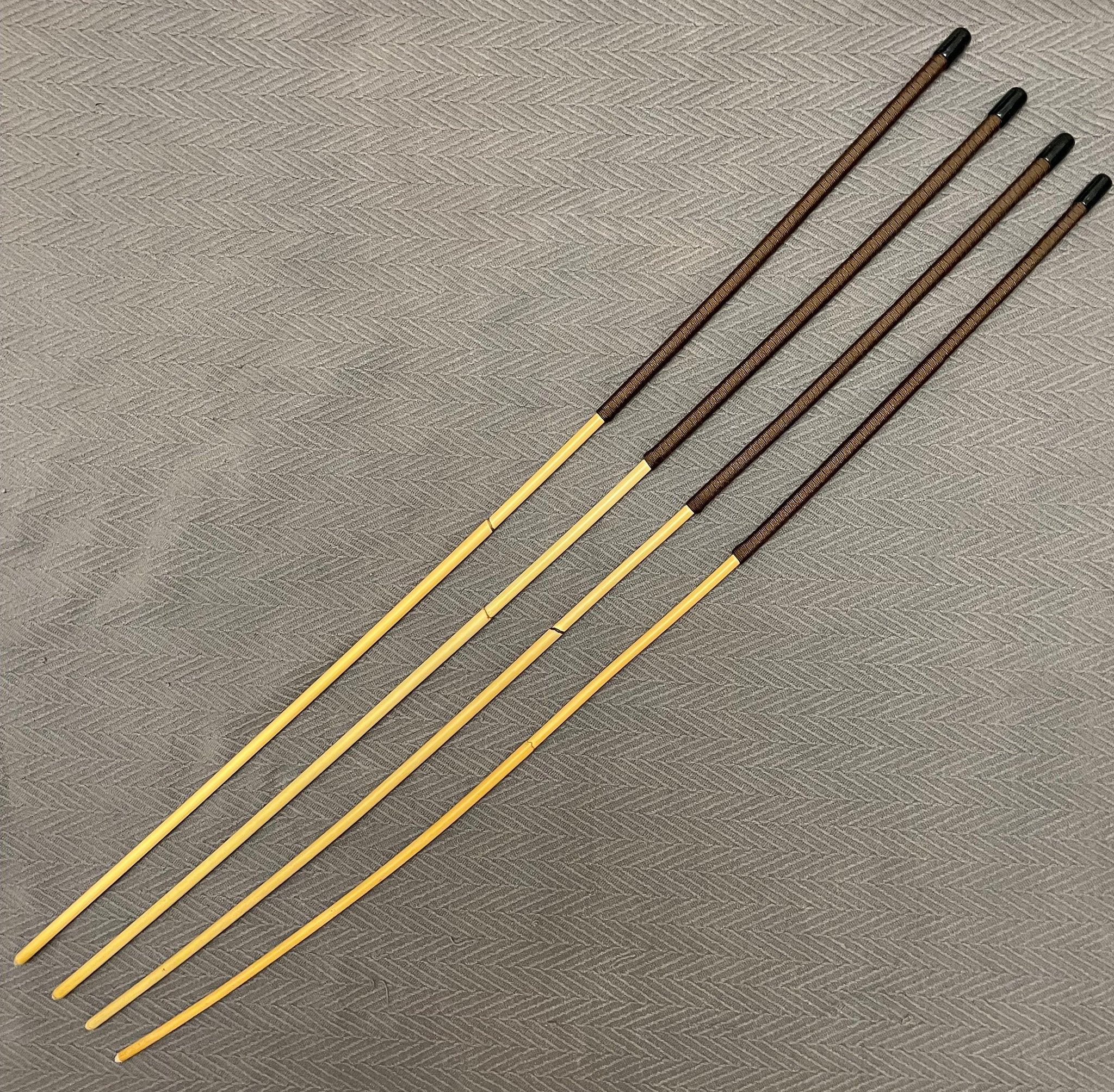 Set of 4 Very Whippy and Stingy Classic Dragon Canes - 95 cms Length